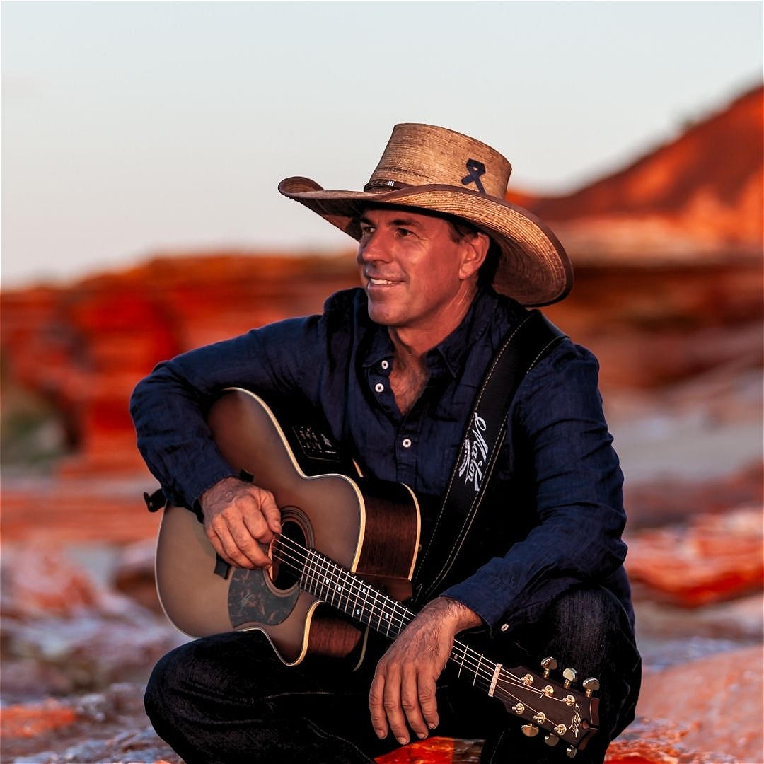Tom Curtain